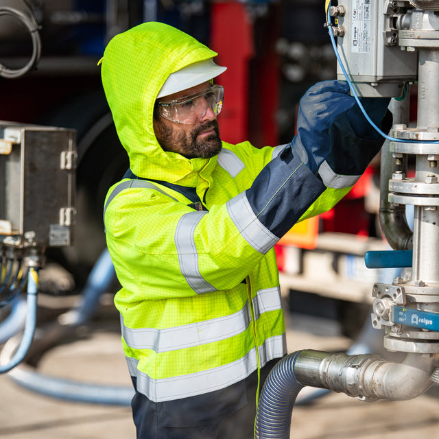EN 14116 standard: flame-retardant protective clothing – PPE Guide